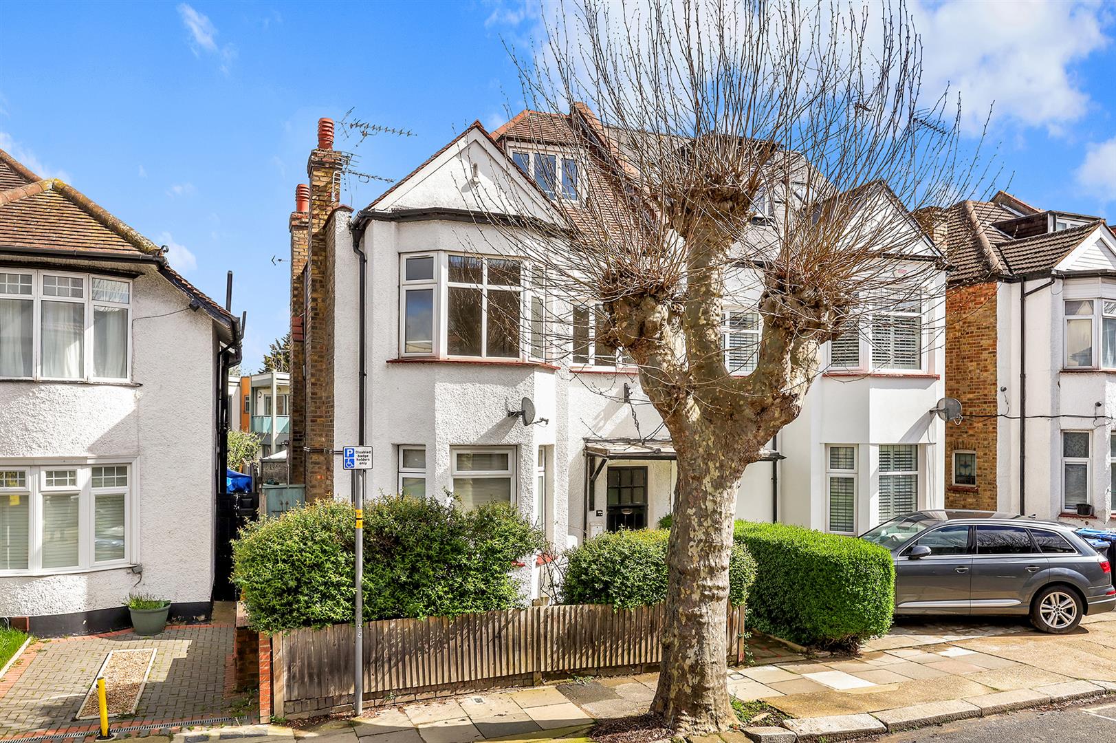 3 Bed, 1 Bath Property For Sale in Melrose Avenue, NW2